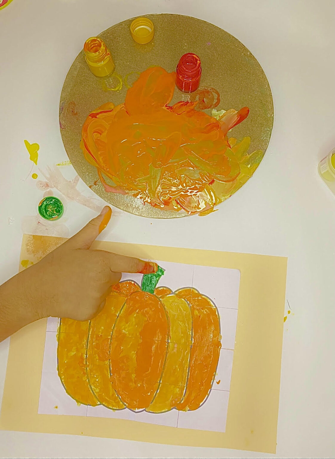 Fall pumpkin puzzle craft idea for kids (with free template) - The ...
