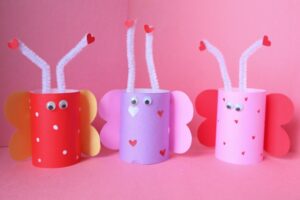 Valentines' Day Love Bug Craft for Preschoolers - The Purple Yarn