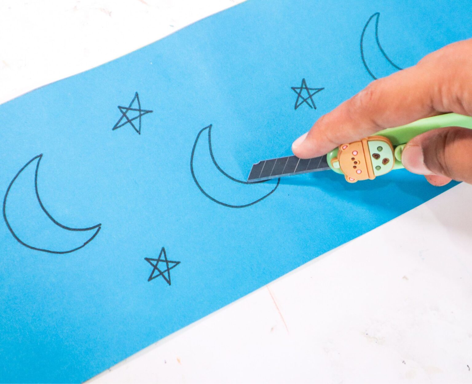 Easy Ramadan Lantern Craft for kids - The Purple Yarn